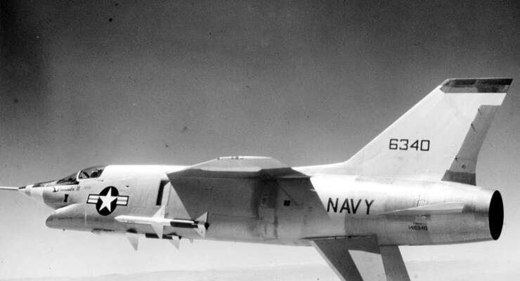 Vought F8U-3 Crusader III - FLUG REVUE